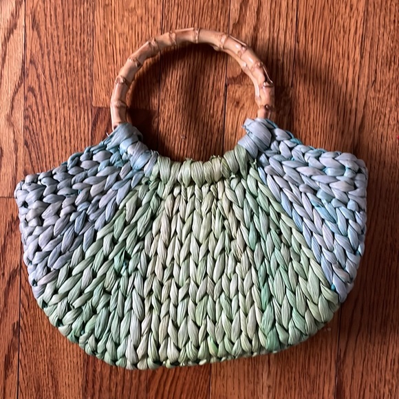 Amanda Smith | Bags | Amanda Smith Straw Bamboo Handle Mini Bag Green ...
